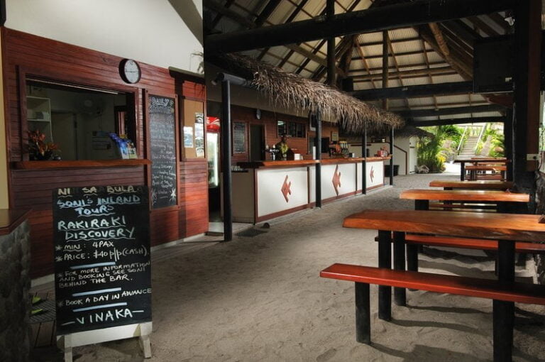 The Nuku Bar and Restaurant - Fiji's Suncoast - the land of endless summers